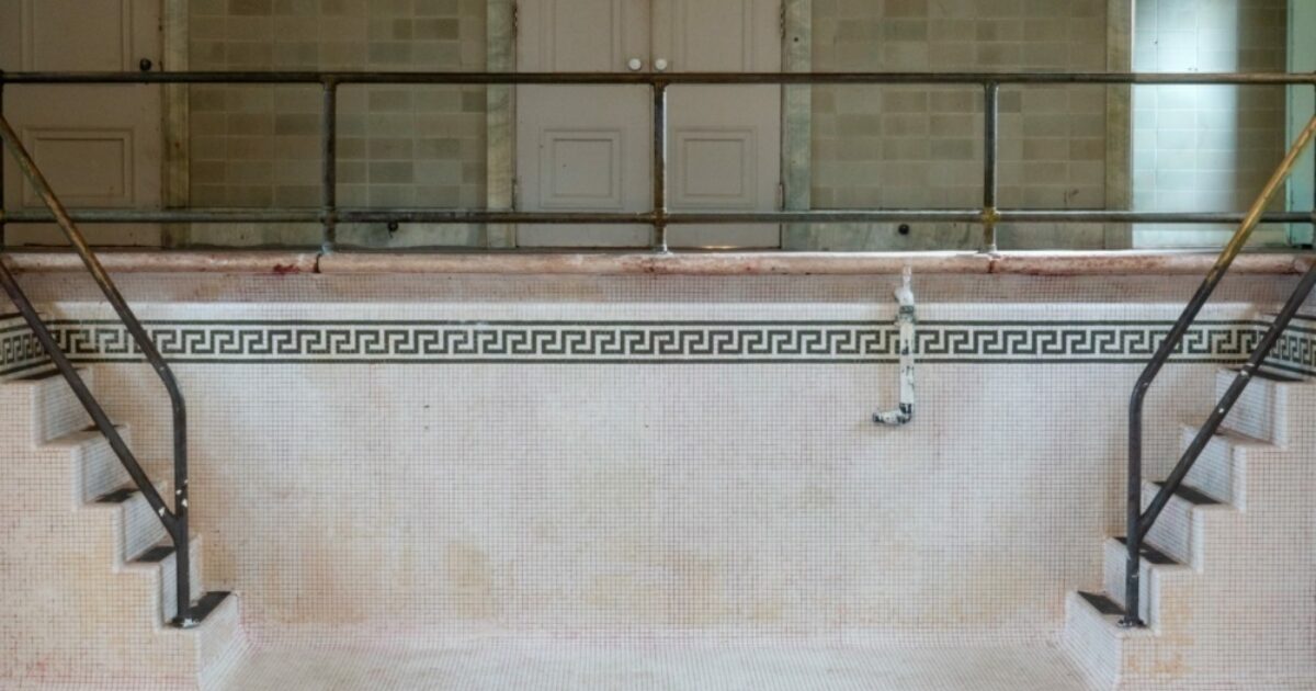 Edward Fields | Flourish Collection